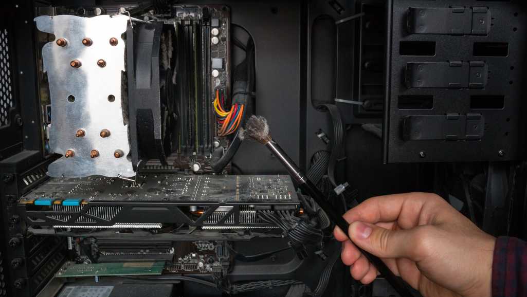 How To Choose The Right Computer Cleaning Service In Singapore
