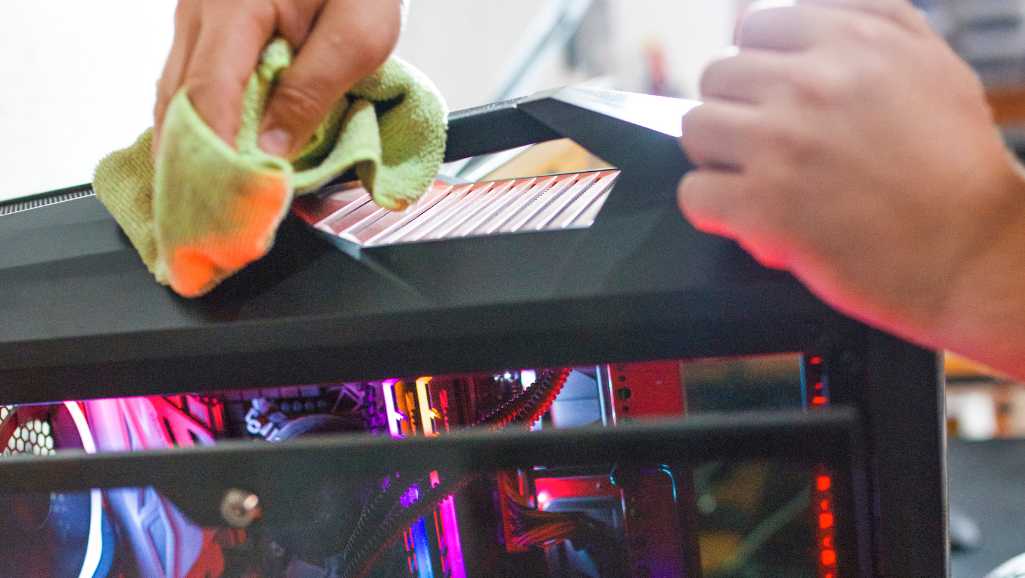 How To Choose The Right Computer Cleaning Service In Singapore